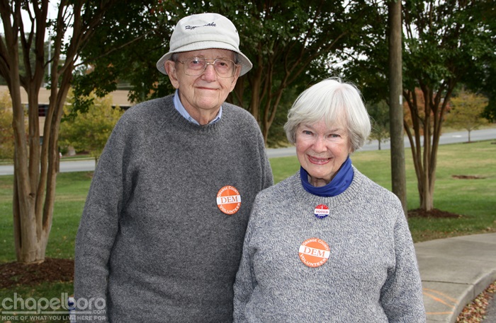 Bob Deutsch and Nancy Deutsch were volunteering outside Grace Church ...