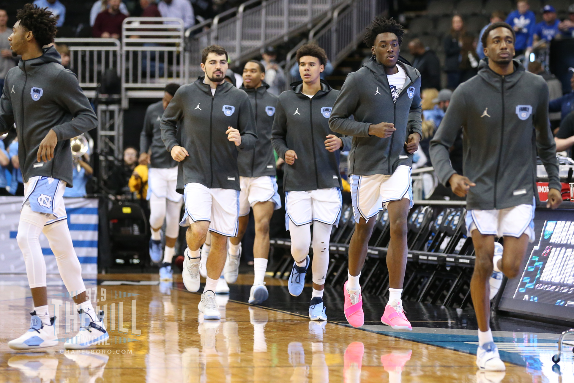 Photo Gallery: Auburn Ends UNC Run - Chapelboro.com