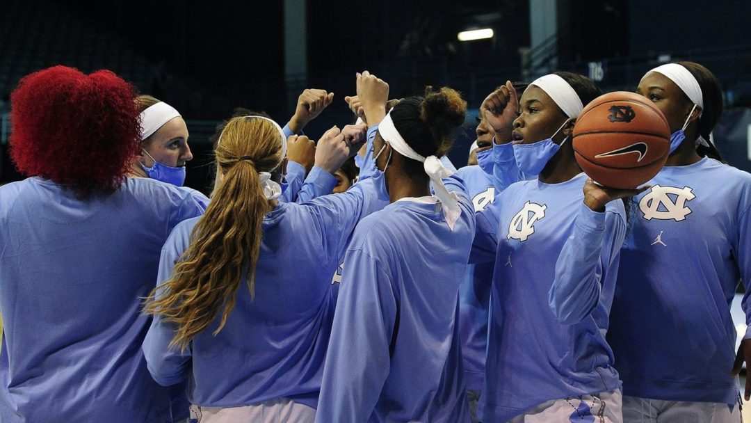 unc-womens-basketball-huddle - Chapelboro.com