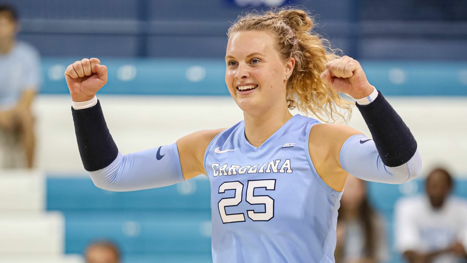 UNC Volleyball Wins Weekend Matches vs. South Carolina and Arizona ...