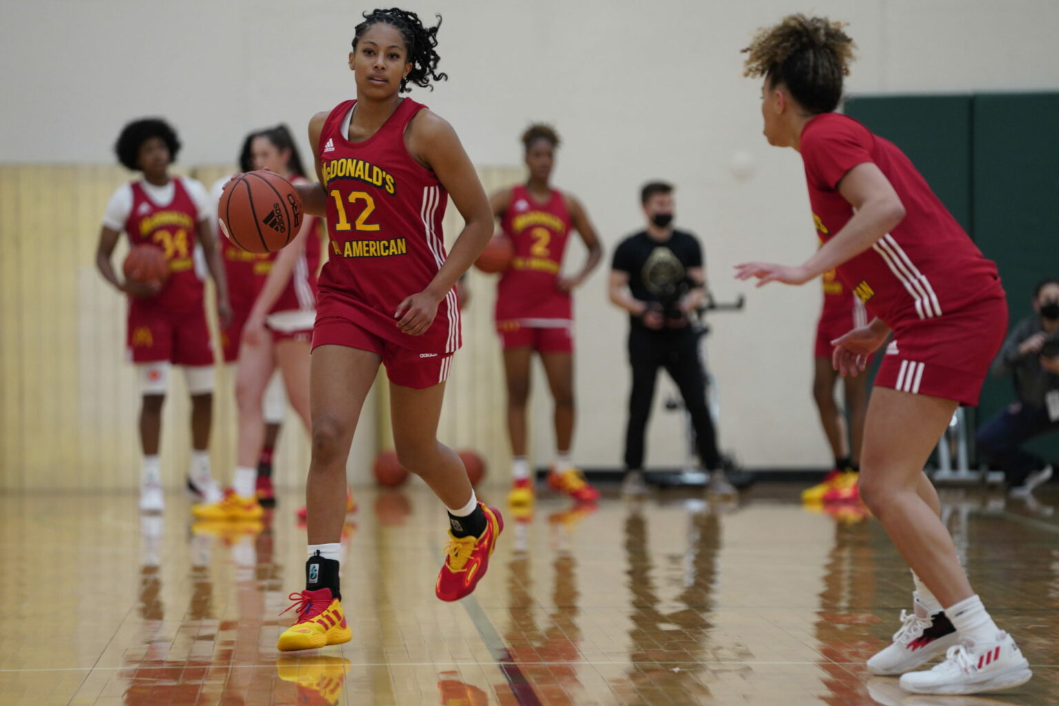 Stanford Transfer Indya Nivar Commits to UNC Women's Basketball ...