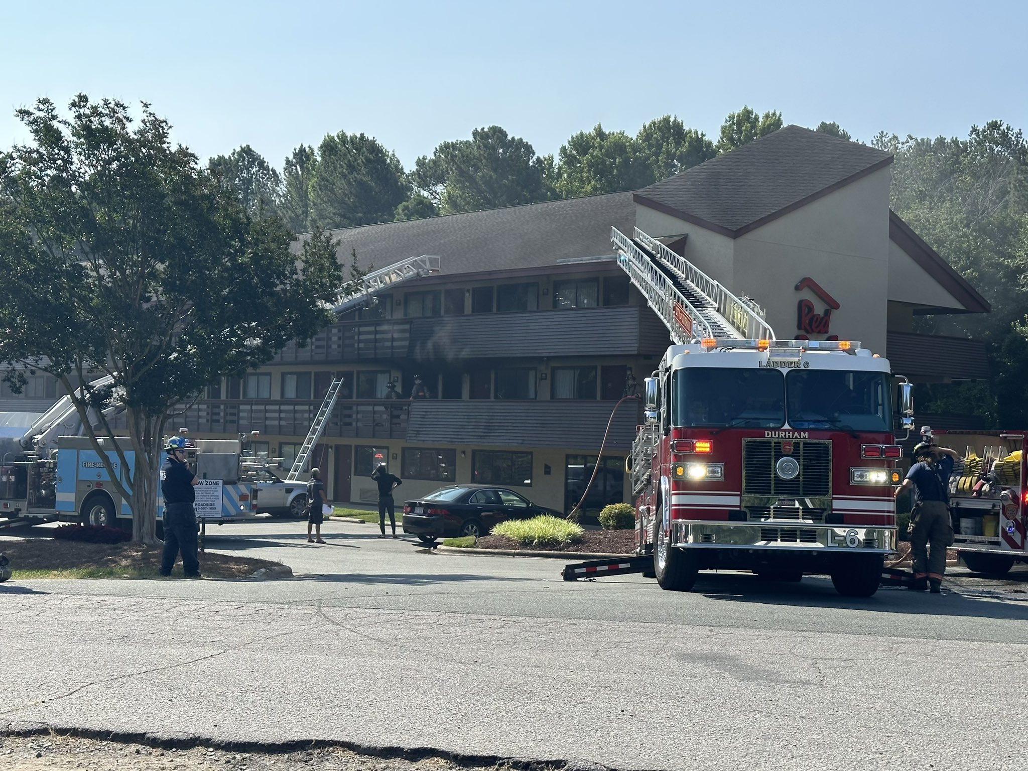 chapel hill fire durham fire department red roof inn fire 6-14-23 ...