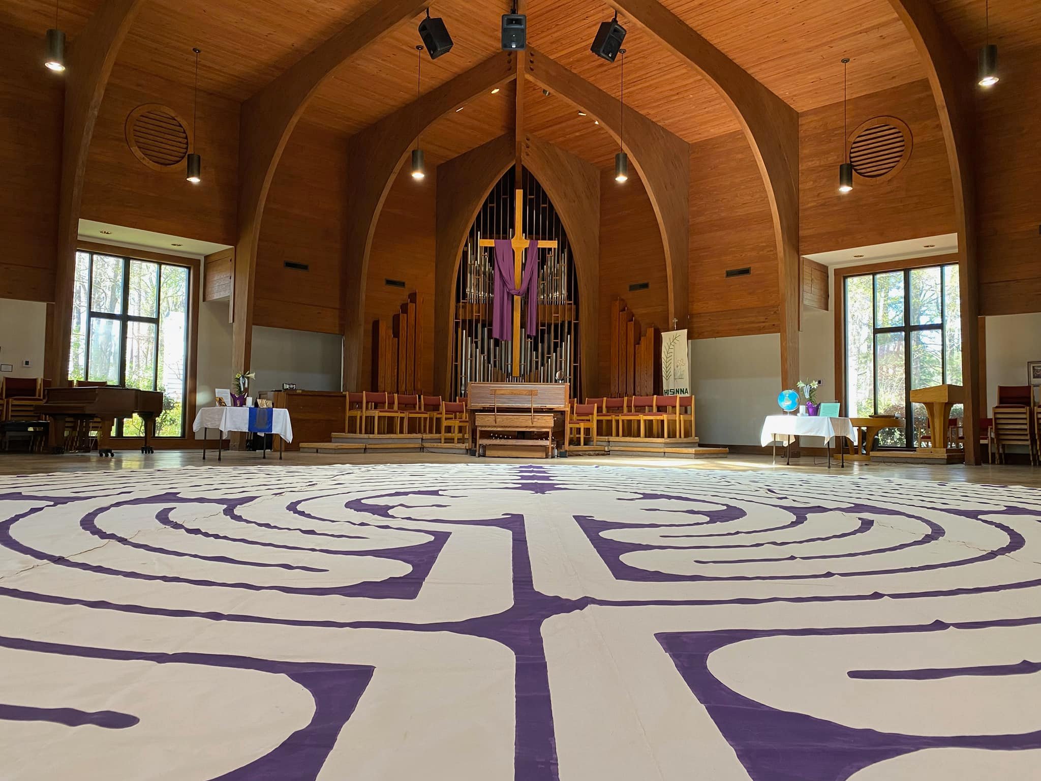 Holy Week Ecumenical Labyrinth - Chapelboro.com