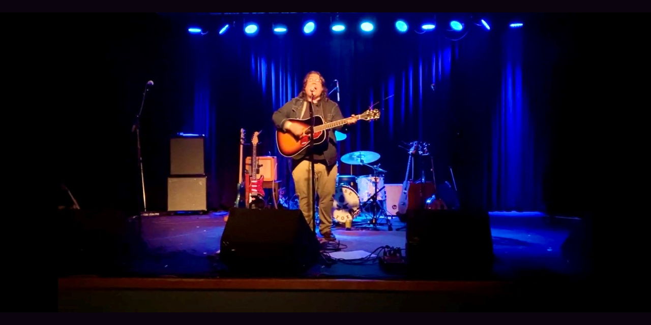 Talking Culture: Max Lane's 'Heart-Shaped Box' - Chapelboro.com