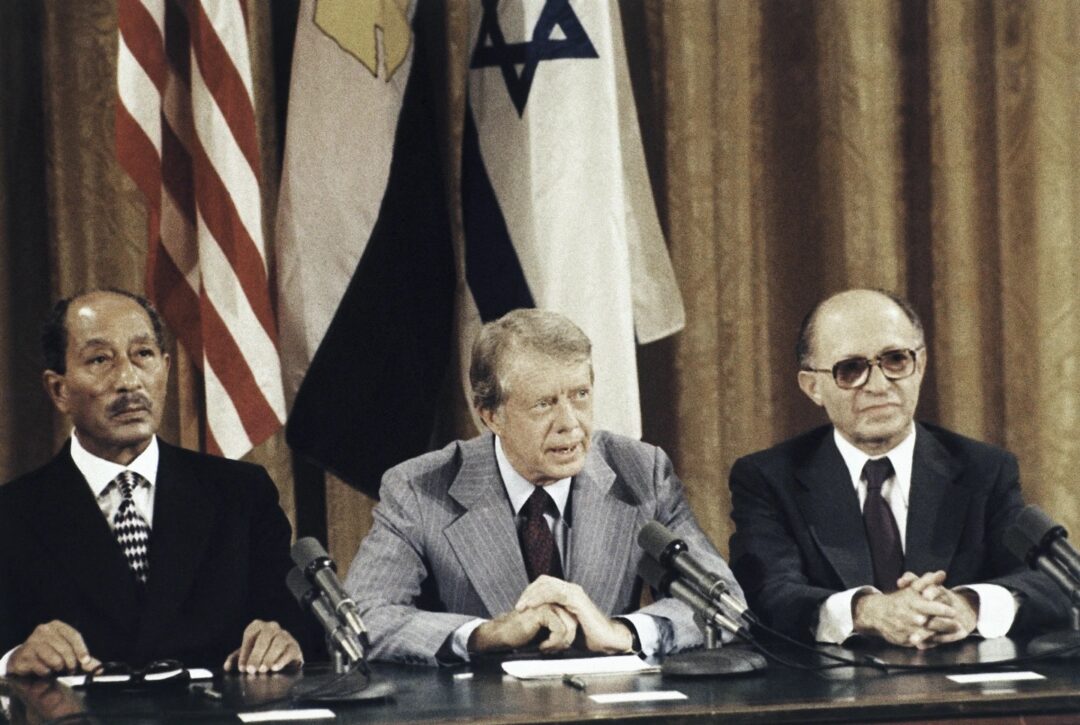 jimmy carter menachem begin anwar sadat 1978 camp david retreat AP ...