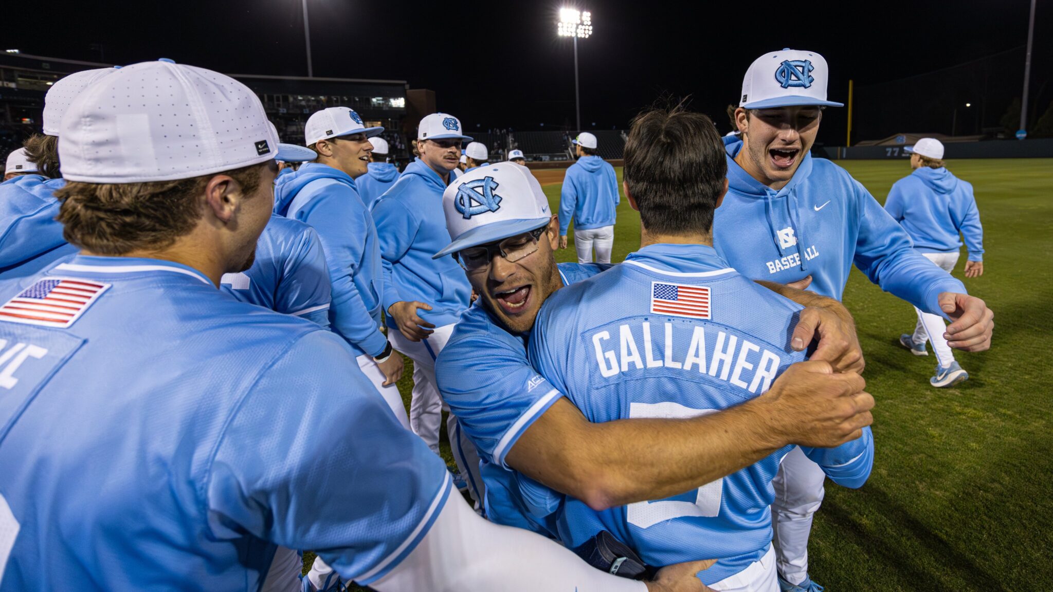 UNC Baseball Walks Off No. 24 Coastal Carolina, Moves to 13-0 ...