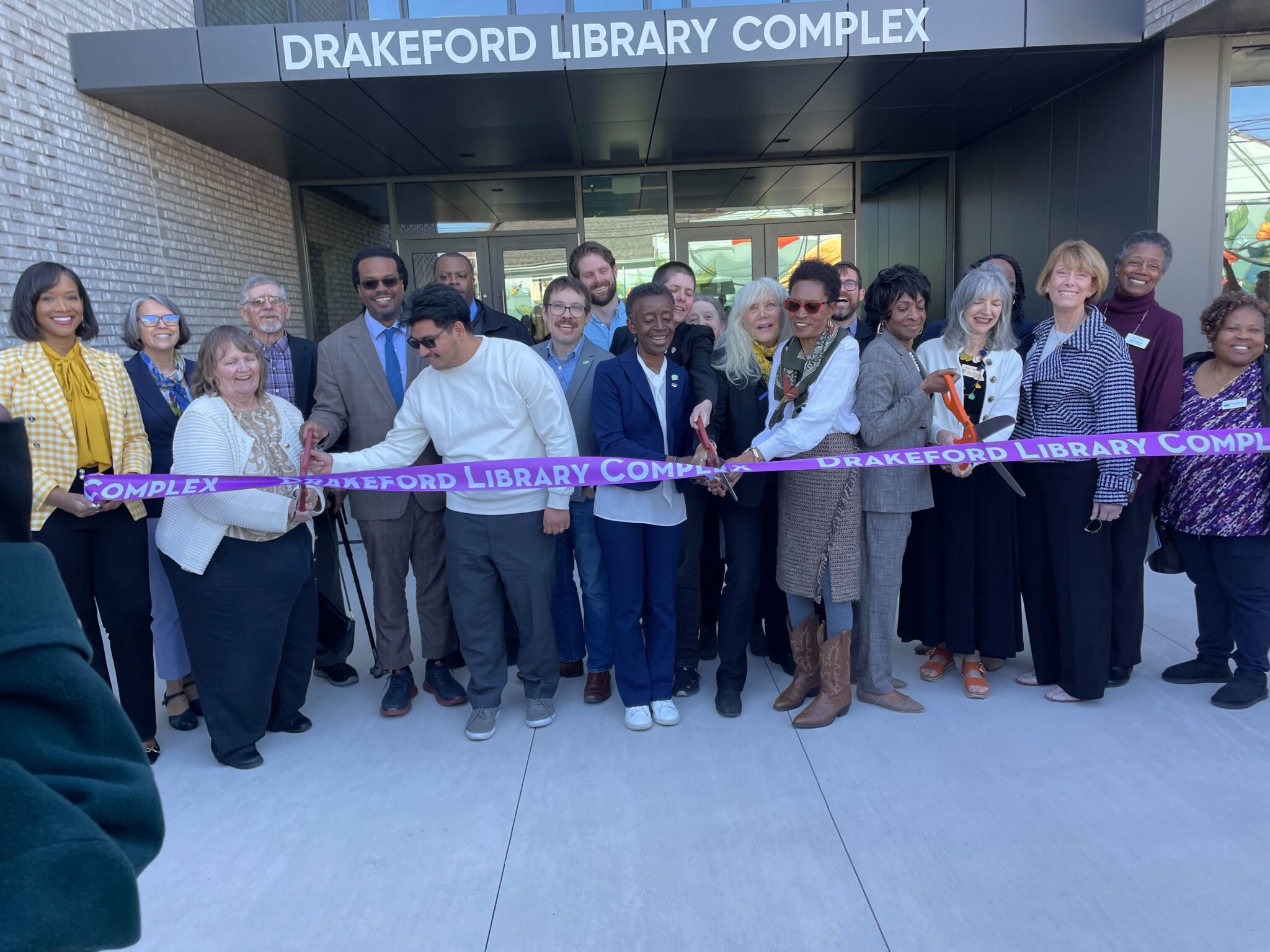 Carrboro's Drakeford Library Complex Holds Grand Opening Ceremony ...