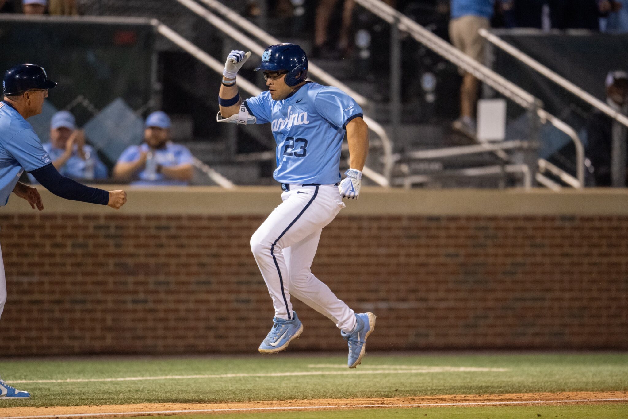 UNC Baseball Rides Hot 1st Inning, Pair of Sam Angelo Homers to Second Regional Win - Chapelboro.com