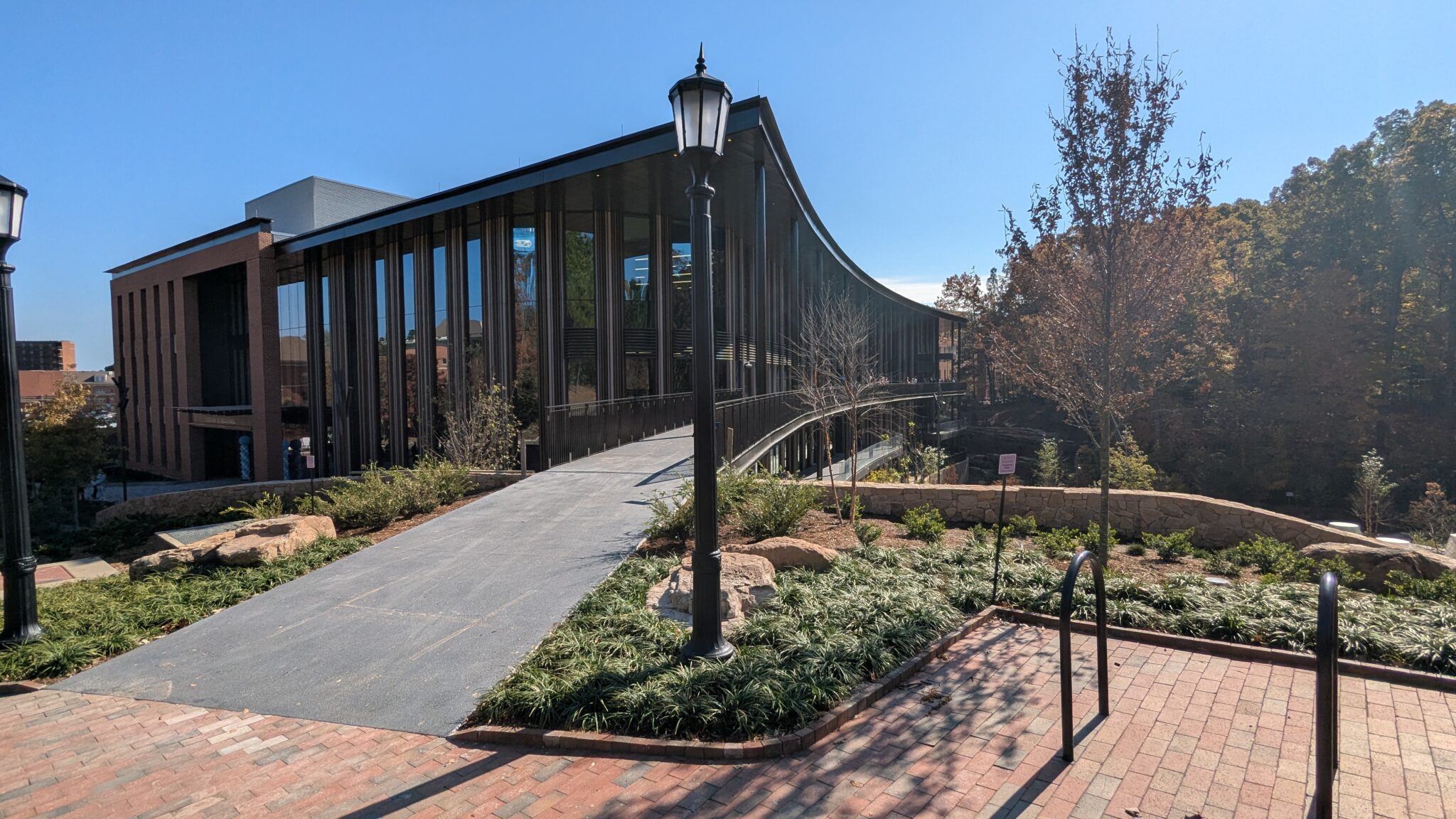 UNC Holds Ribbon-Cutting Ceremony for Business School Expansion ...
