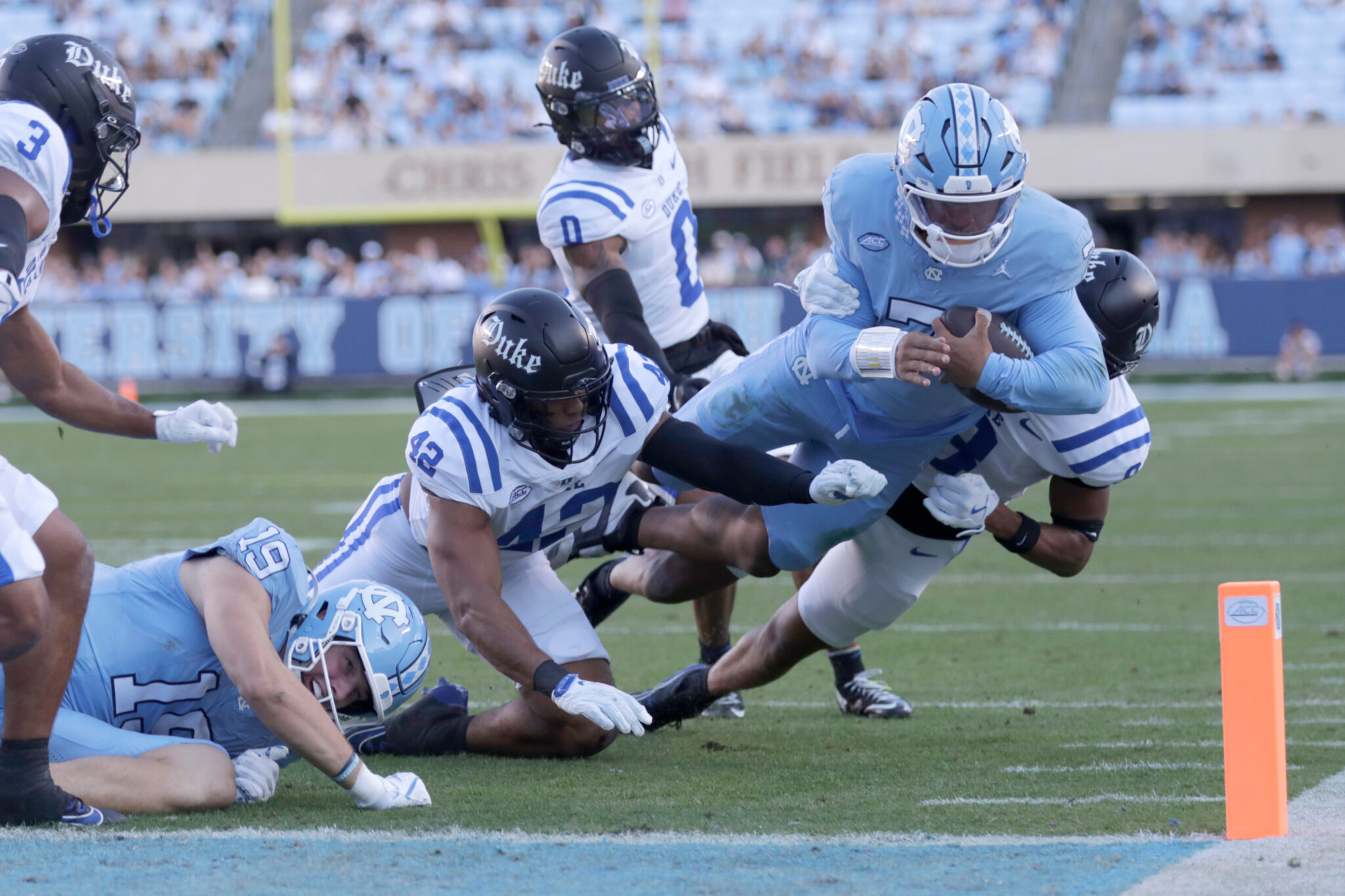 Late Touchdown Sinks UNC Football in Home Finale vs. Duke - Chapelboro.com