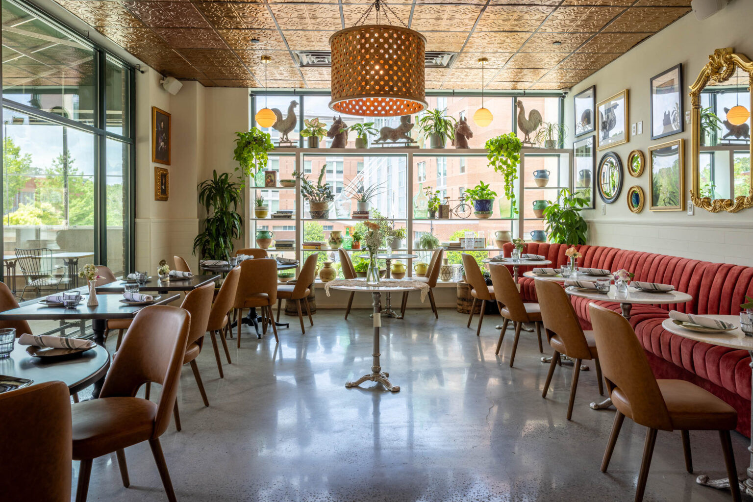 Géos Tavern & Oyster Bar Set To Open In Chapel Hill June 8 - Chapelboro.com